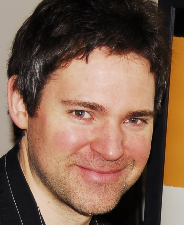 Clive Goodinson of Pixton Comics – Canadian Entrepreneur